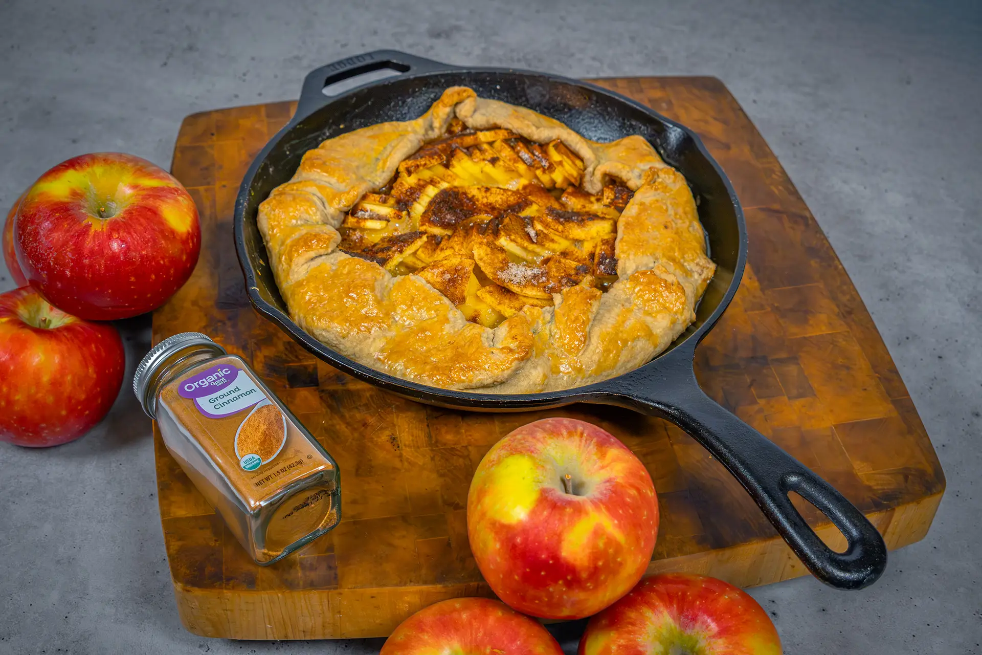 Cinnamon Apple Beer Crusted Ta-Da!